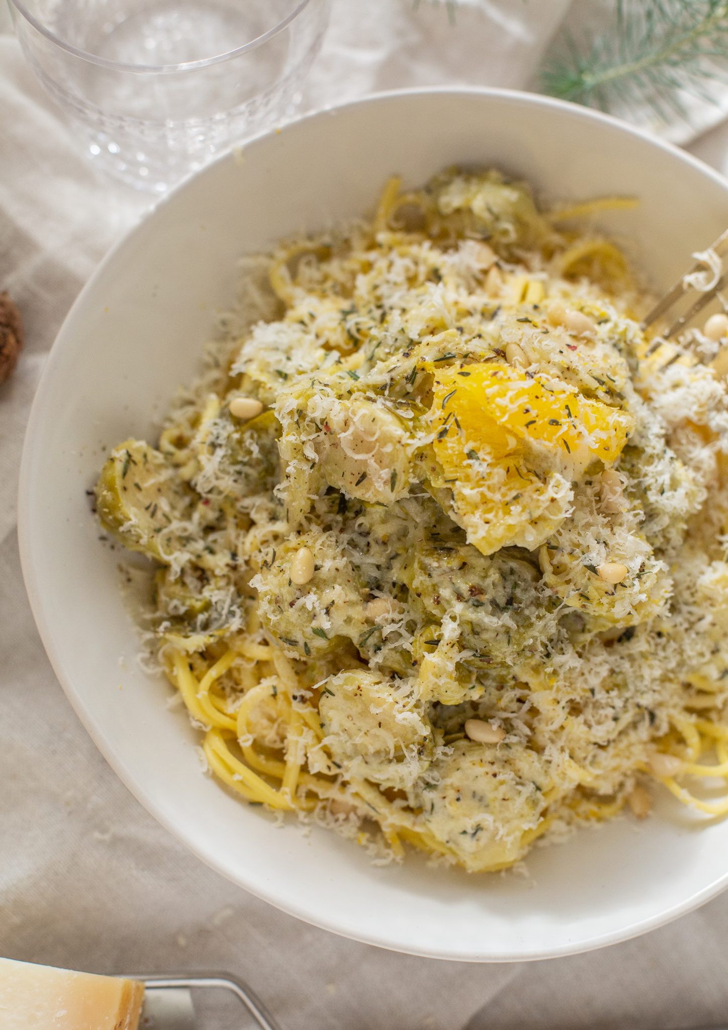 Pasta mit Rosenkohl an köstlich fruchtiger Orangen-Sahne-Sosse mit ...