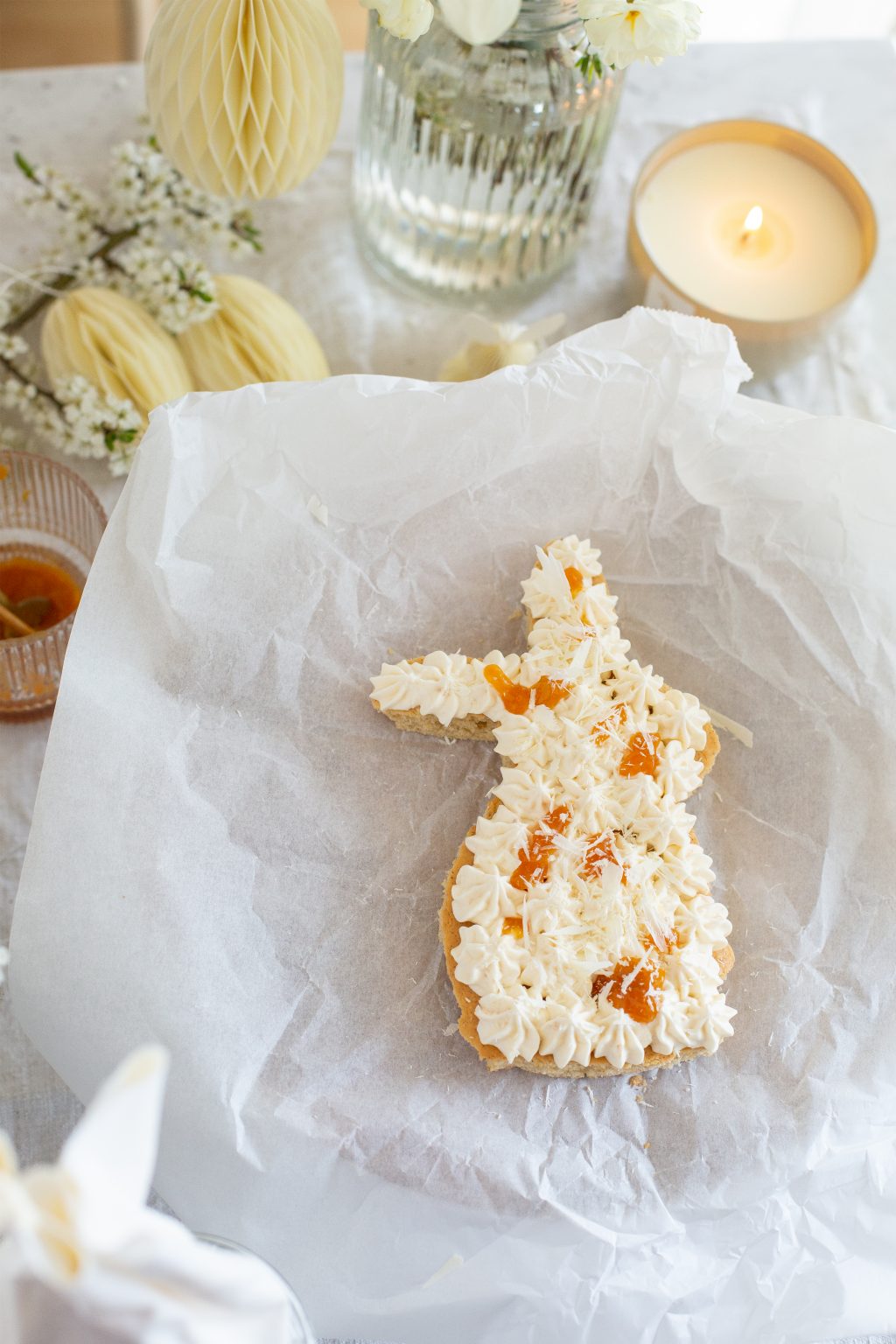 Köstliche Osterhasentorte und Dessert im Glas – detail lovin